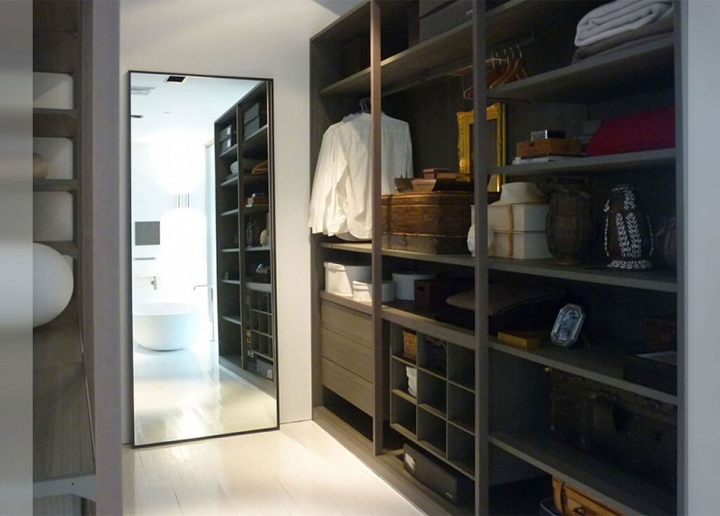 Reflection PORRO Piero Lissoni, 2004 - Specchi Porro - design-icons.it